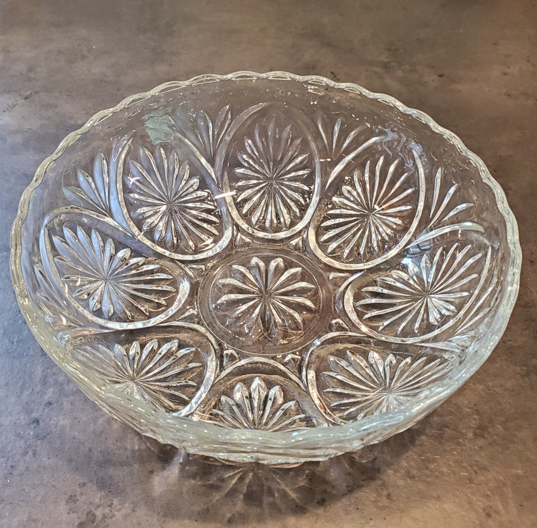 MC Anchor Hocking Cut Glass Star and Medallion 8" Bowl - Etsy