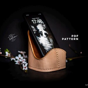 Square Leather Phone Cradle Pattern - Smartphone Stand Template - DIY ...