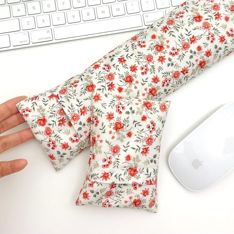Floral Cotton Keyboard Wrist Rest Gift Set: Lavender Scented, Washable ...