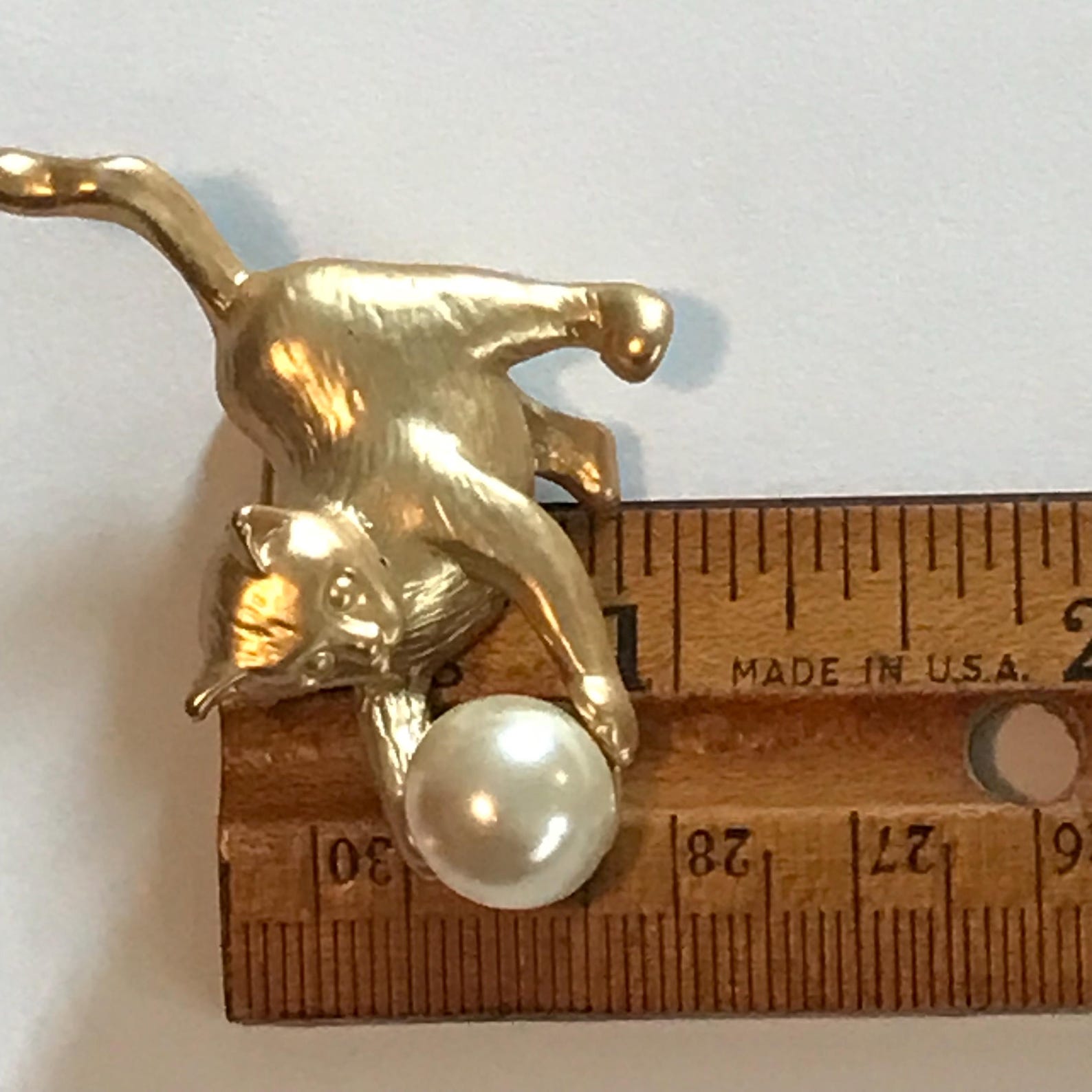 Vintage Cat Brooch Pin in Very Nice Condition, Vintage Goldtone Kitty ...