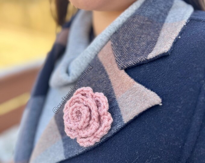 Rose Pin, Made to Order - Accessory : Handmade, Crochet - Etsy