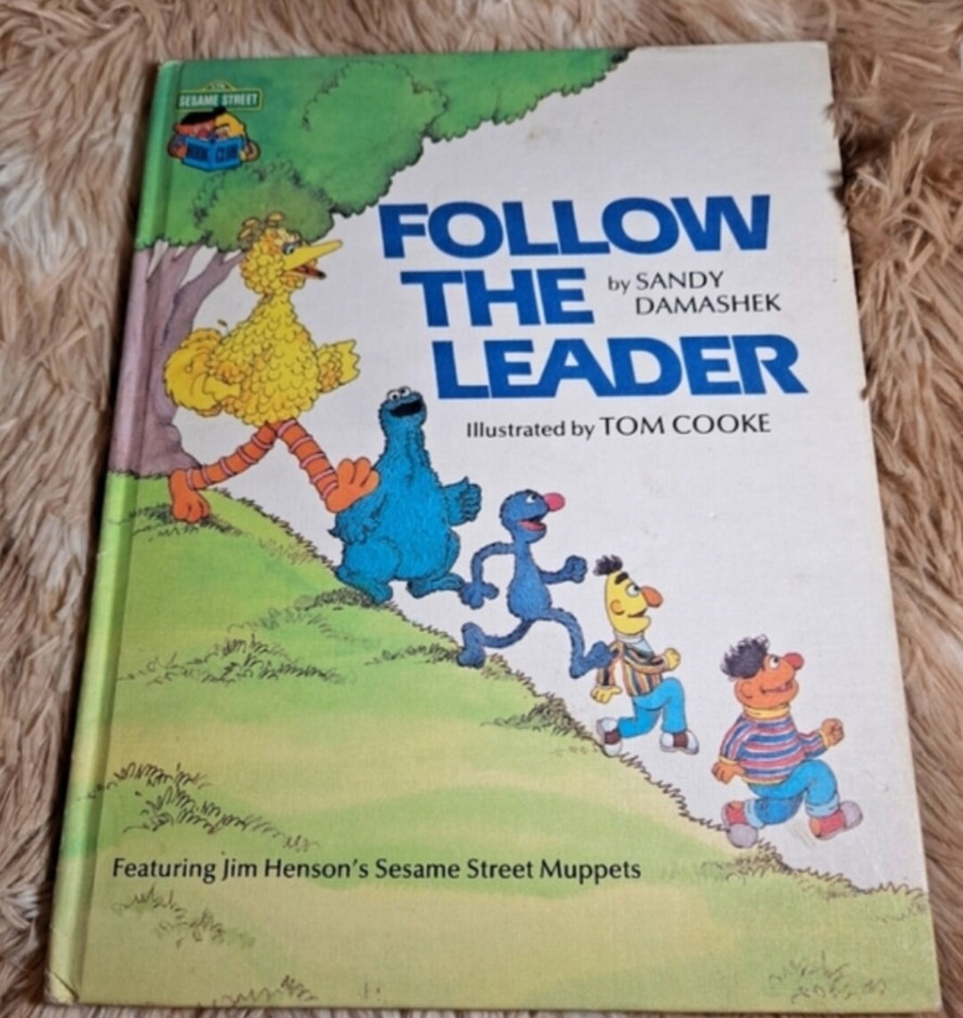 VINTAGE 1981 Sesame Street Book: follow the Leader - Etsy