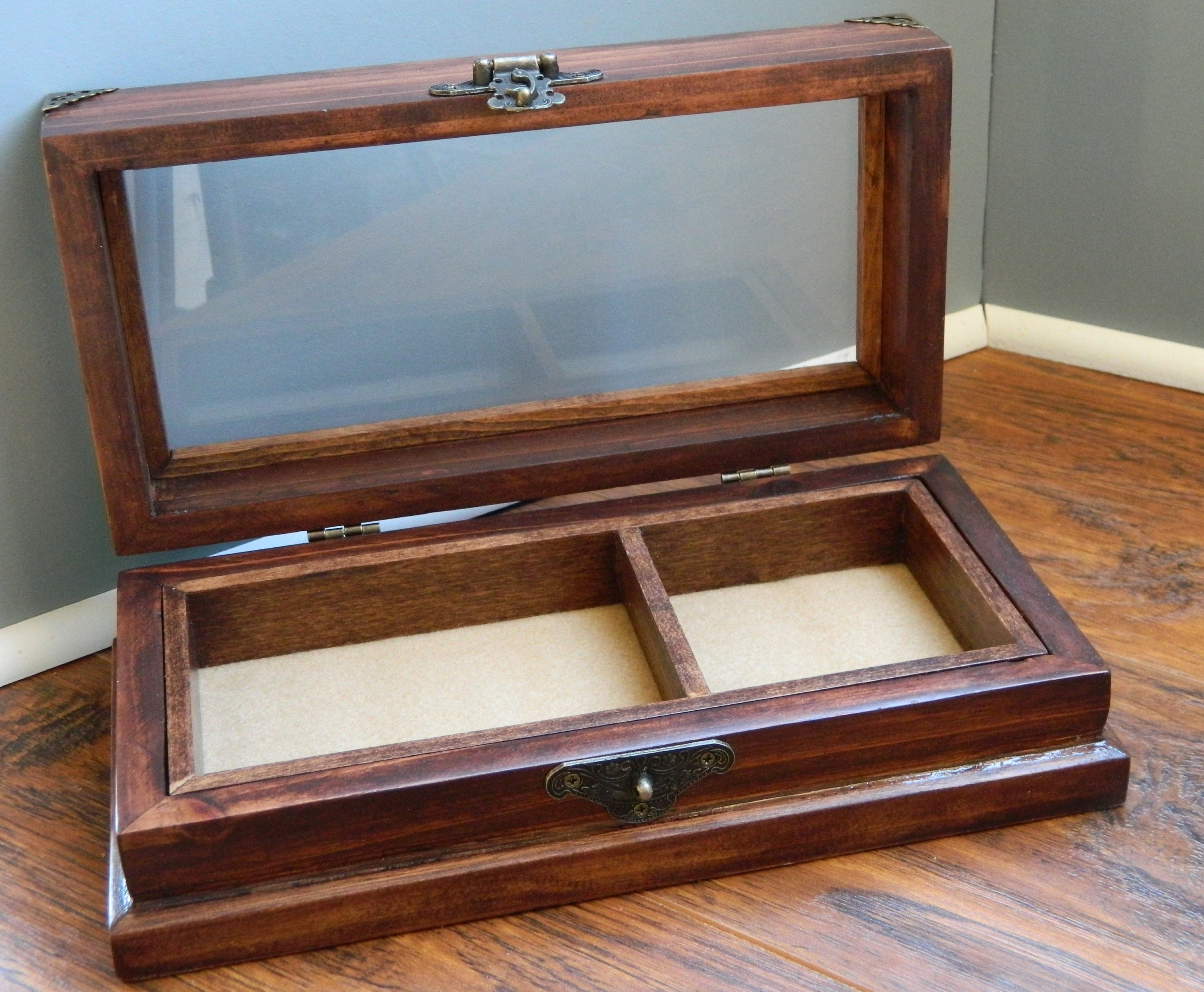 Wooden Custom Made Collection / Jewelry Case / Table Case - Etsy