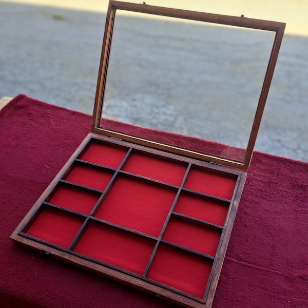 Collection Case - Etsy