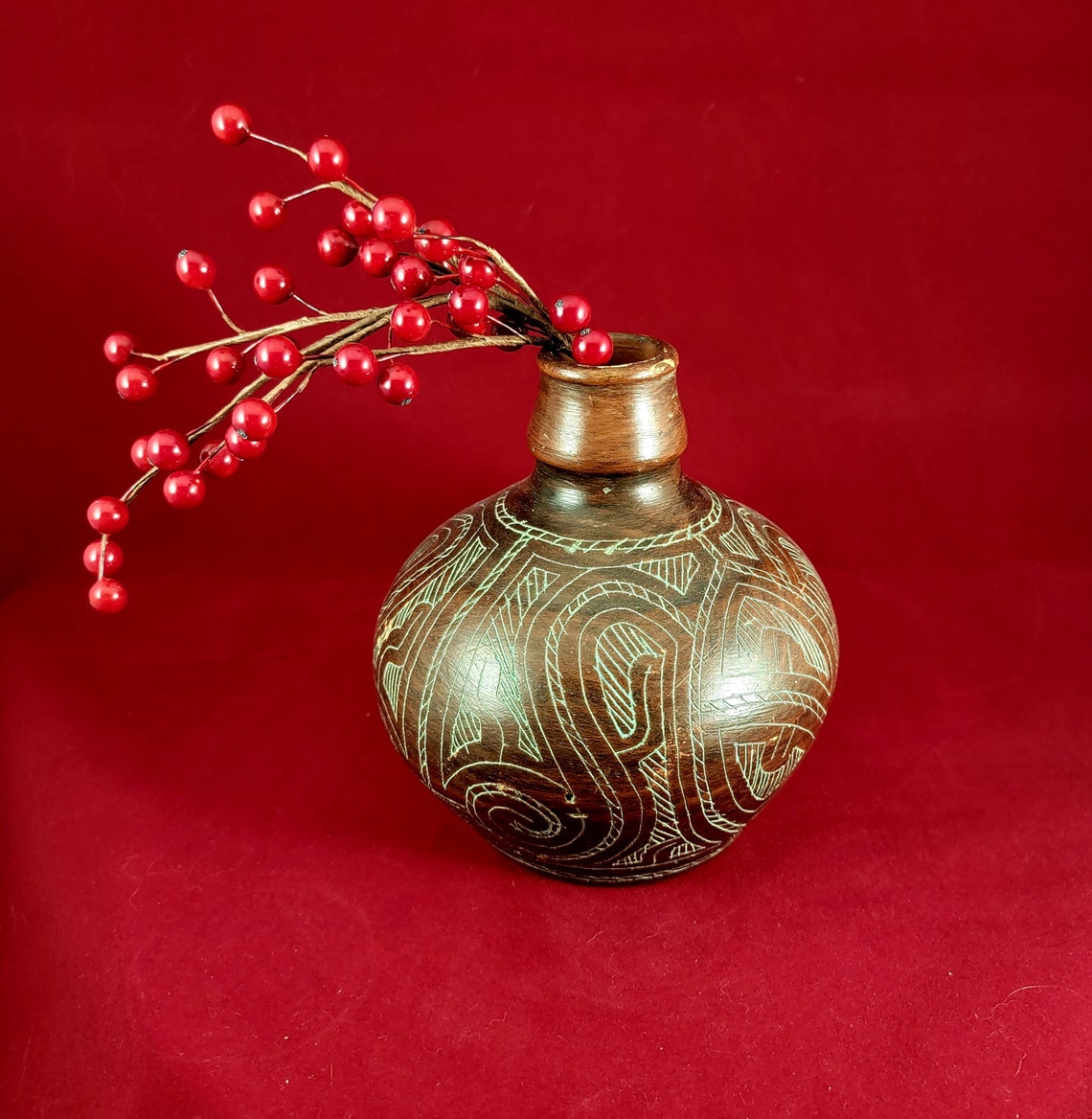 Vintage Brazilian Pottery Vase Amazonian Lacquered and Hand Etched ...