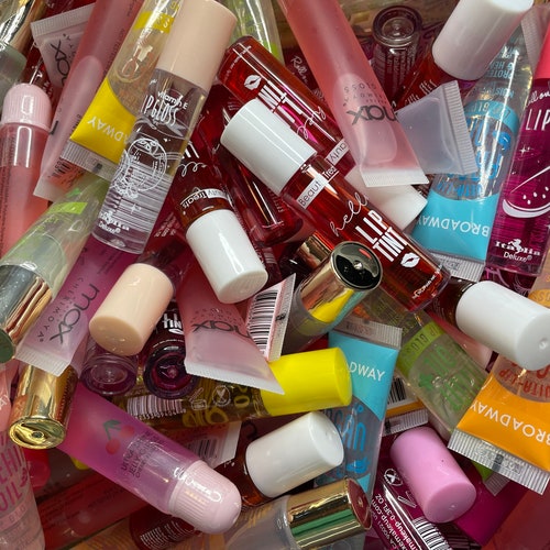 Lip Gloss Scoop / Lip Gloss Bundle - Etsy Lip Gloss Scoop / Lip Gloss Bundle - Etsy