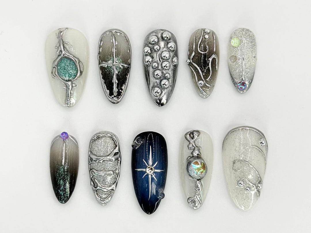 Shiny Metallic Silver Press on Nails | Luxury Black & Silver Nail Art ...