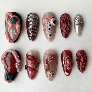 Creepy Gothic Halloween Press on Nails | Eye-catching Cool Nail Art ...