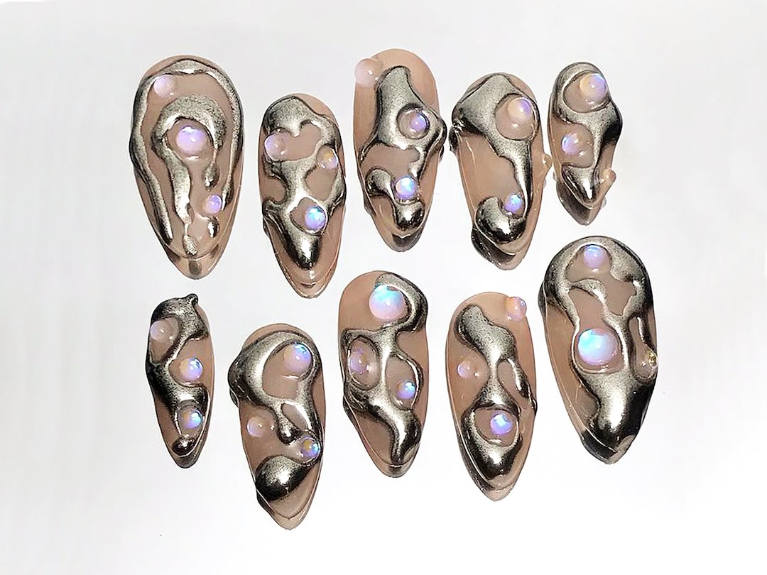 Freestyle 3D Press on Nails Almond | Cool Metallic Chrome Goth Nails ...