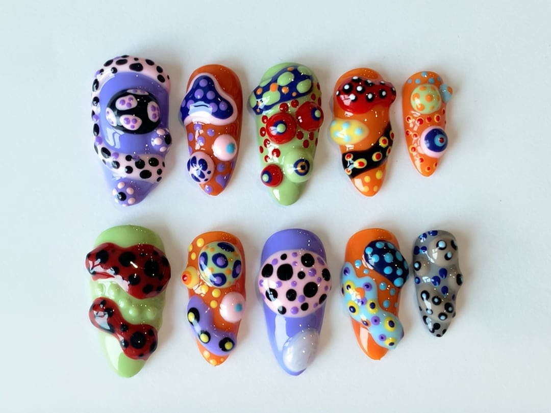 3D Custom Freestyle Press on Nails | Colorful Handpainted Fussily Algae ...