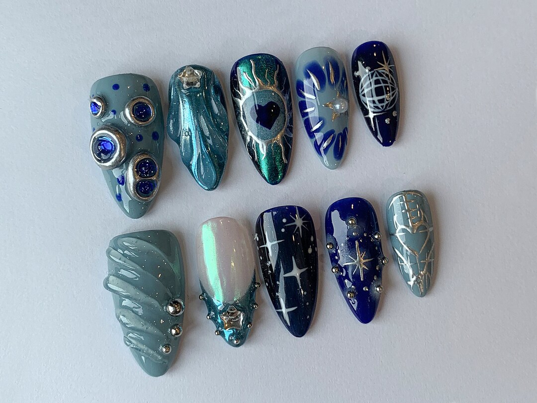 Acubi-style Press on Nails Deep Blue Ombre 3D Freestyle Handpainted ...