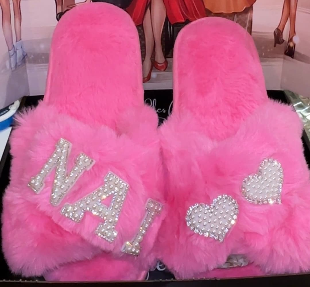 Personalized Fur Slippers: Custom Fuzzy House Shoes - Etsy