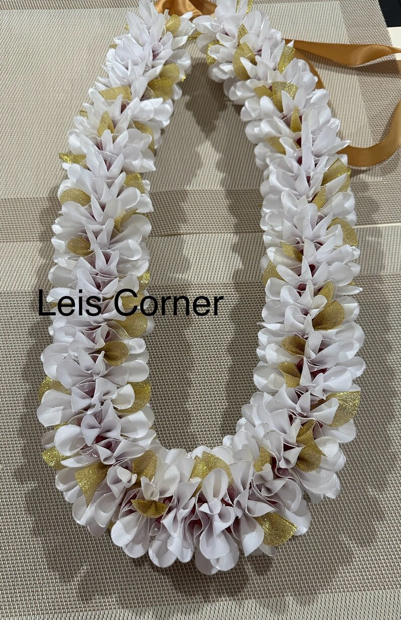 Handmade Ribbon Flower Graduation Lei - Etsy