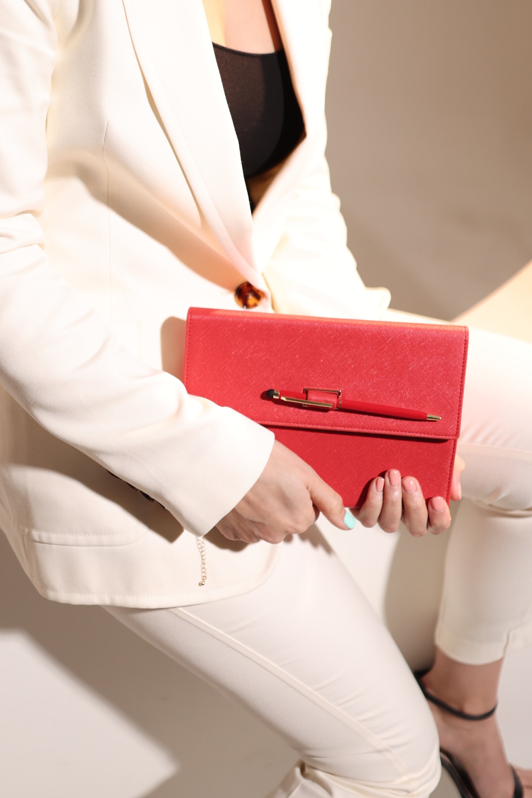 A5 Red Leather Planner: Personalized Refillable Notebook & Pen Gift Set ...