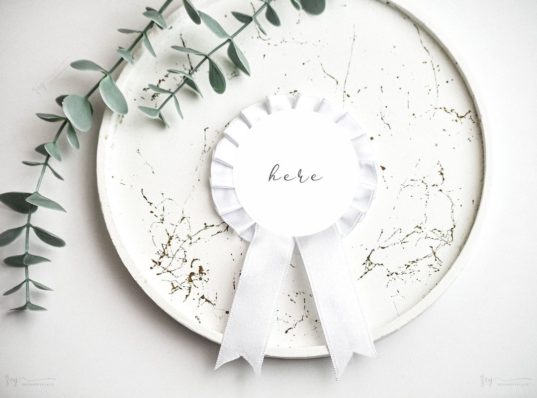 Cockade Mockup, Circle Sticker Mockup, Circle Mockup, Party Favor ...