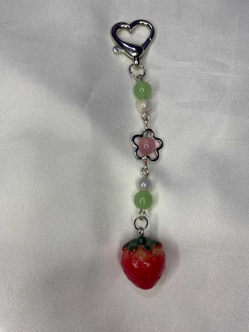 Strawberry Beaded Keychain/ Kawaii Strawberry Keychain / Heart - Etsy