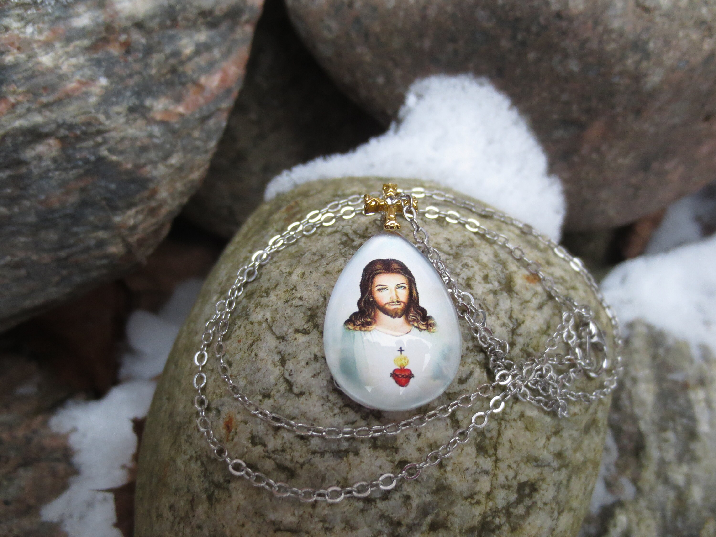Jesus' Blessing Holy Talisman Necklace for Women - Etsy