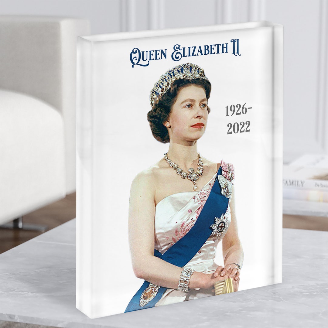 Simplistic Memorial Queen Elizabeth II Souvenir Memorabilia Acrylic ... Simplistic Memorial Queen Elizabeth II Souvenir Memorabilia Acrylic ...