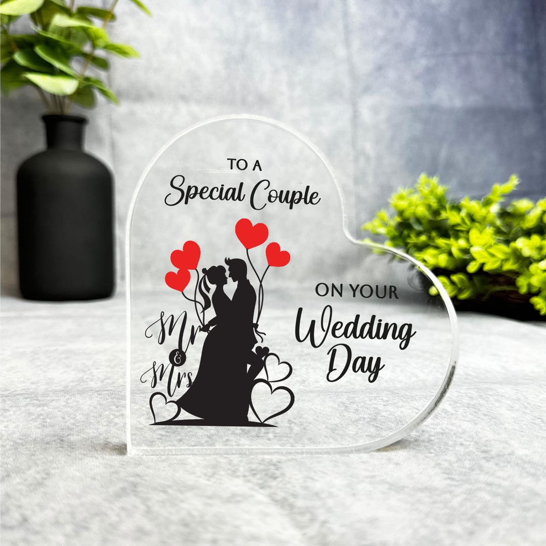 Red Hearts Bride and Groom Silhouette Wedding Day Gift Heart Keepsake ...