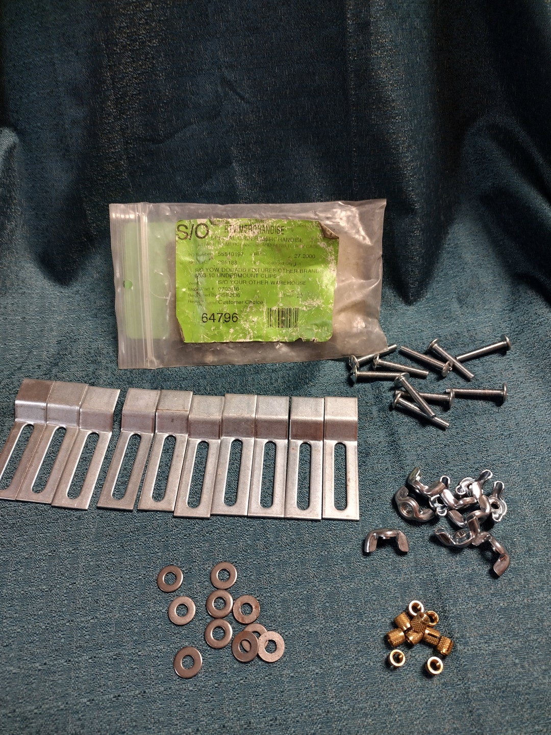Bag of 10 Undermount Clips - Etsy