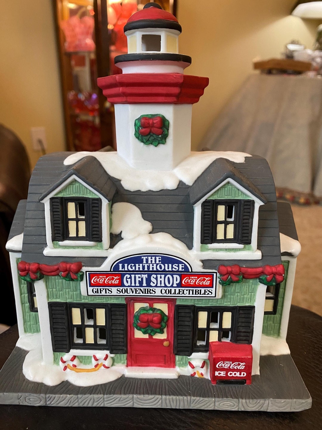 Dept.56 Coca-cola the LIGHTHOUSE GIFT Shop-town Square Collection-coca ...