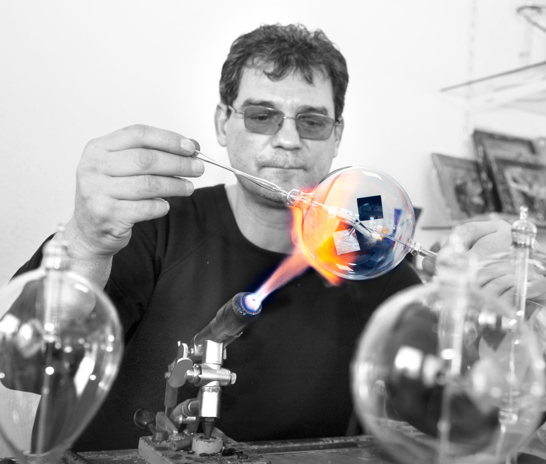 Lightmill Radiometer Solar Perpetuum Mobile Glass Art 8 X 24 Cm Amber ...