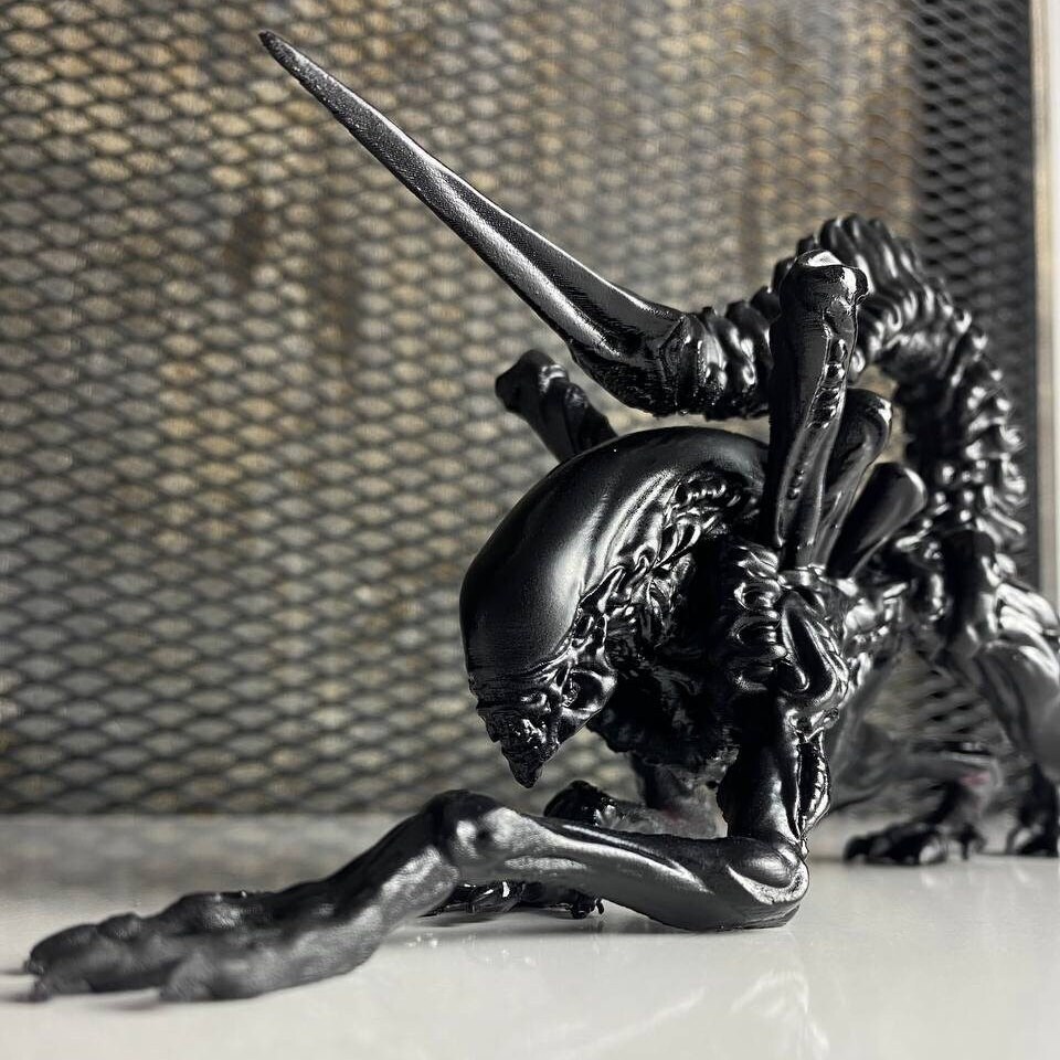 Crawling Alien Figure, Xenomorph Crawler Figure - Etsy