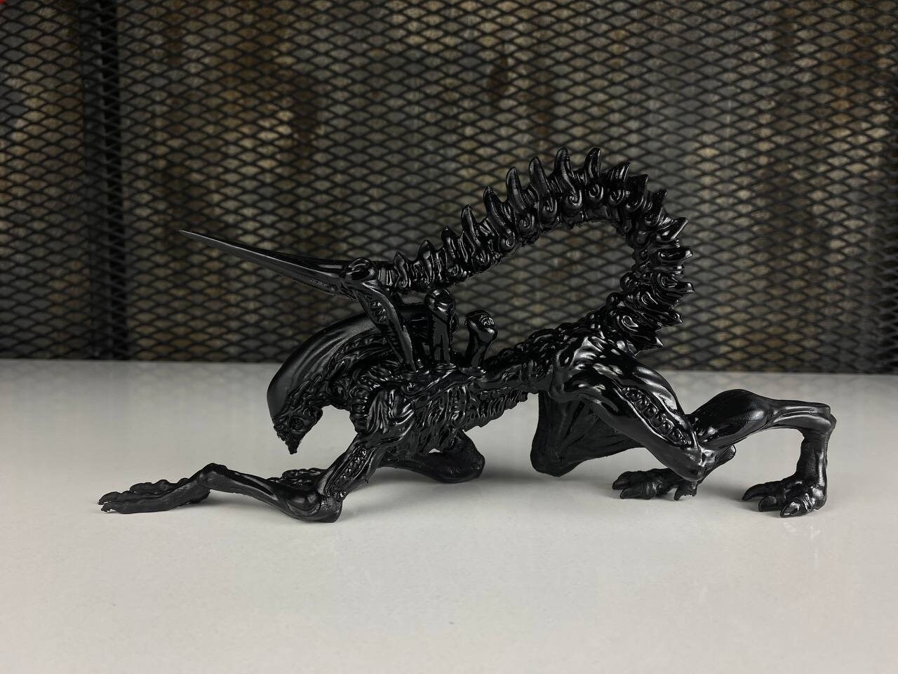 Crawling Alien Figure, Xenomorph Crawler Figure - Etsy