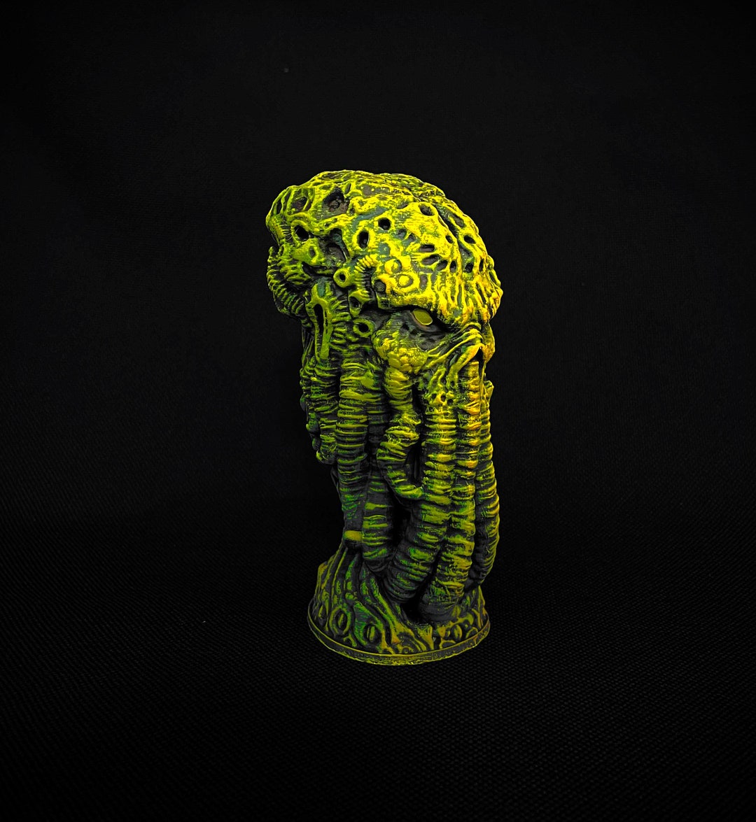 7 Inch Cthulhu Figure: H.P. Lovecraft Mythos Halloween Decor - Etsy