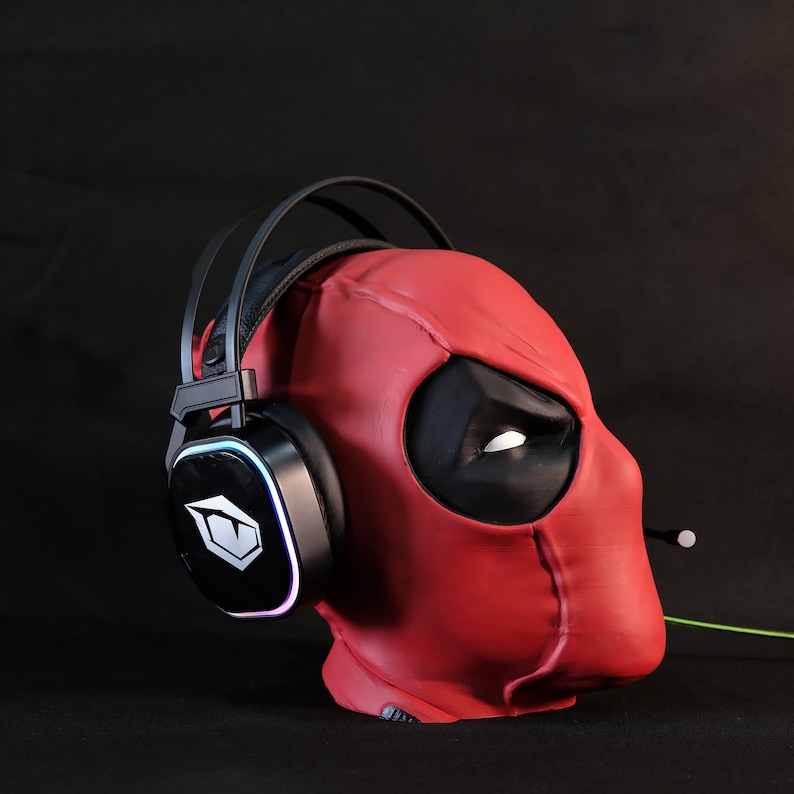 Deadpool Headphone Stand, Fan Art, Headphone Holder - Etsy
