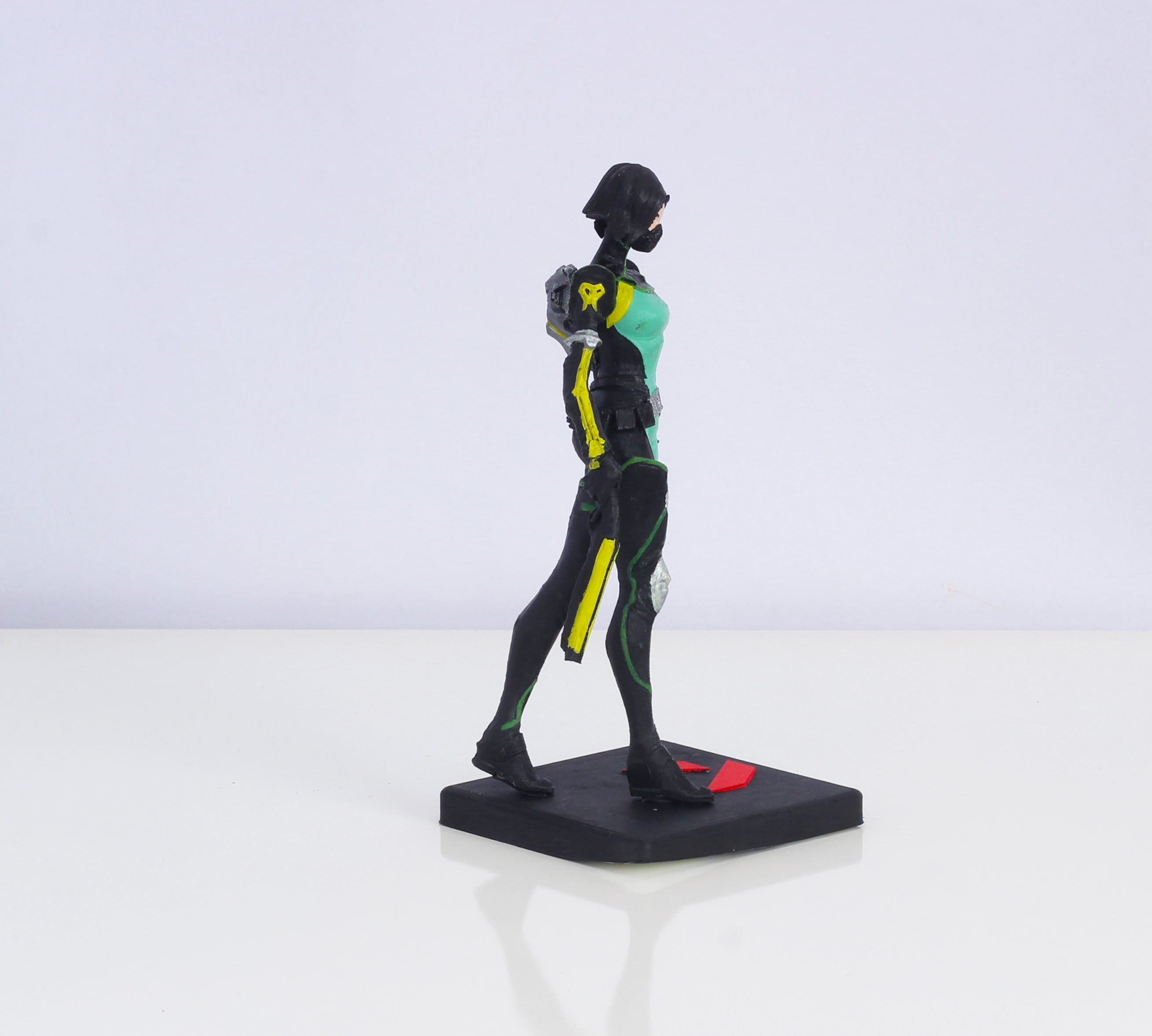 10'' Valorant Viper Figure, Valorant Games Figure, Handmade Valorant ...