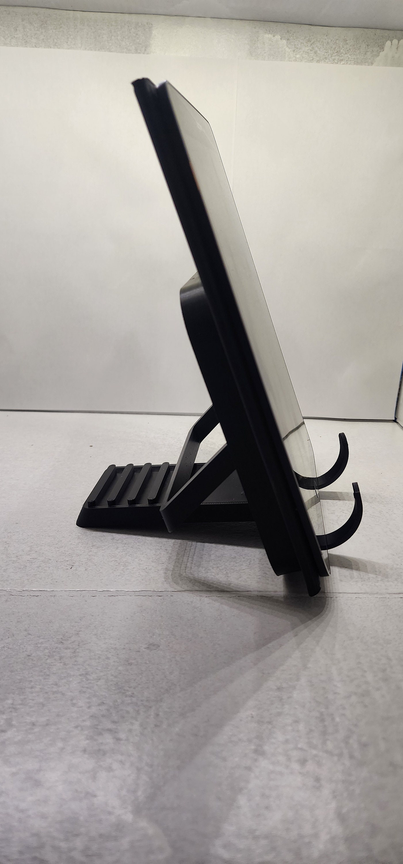 Little Black 3D Printed Book Stand - Etsy