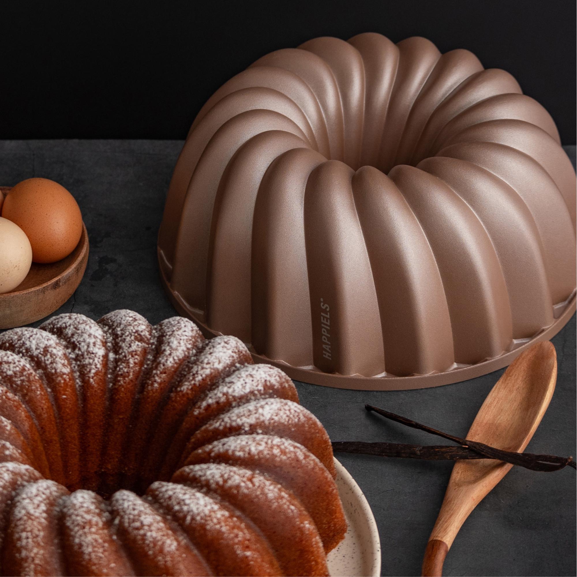 HAPPIELS 10 Cup Fluted Tube Cake Pan Nonstick, PFOA Free Fluted Cake ...