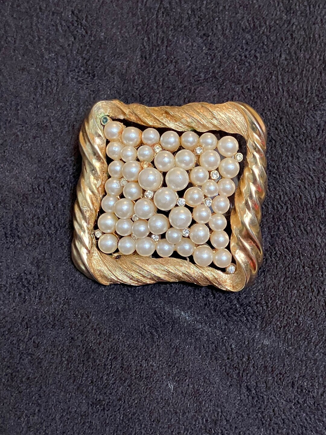 Vintage Trifari Pin and Brooch - Etsy