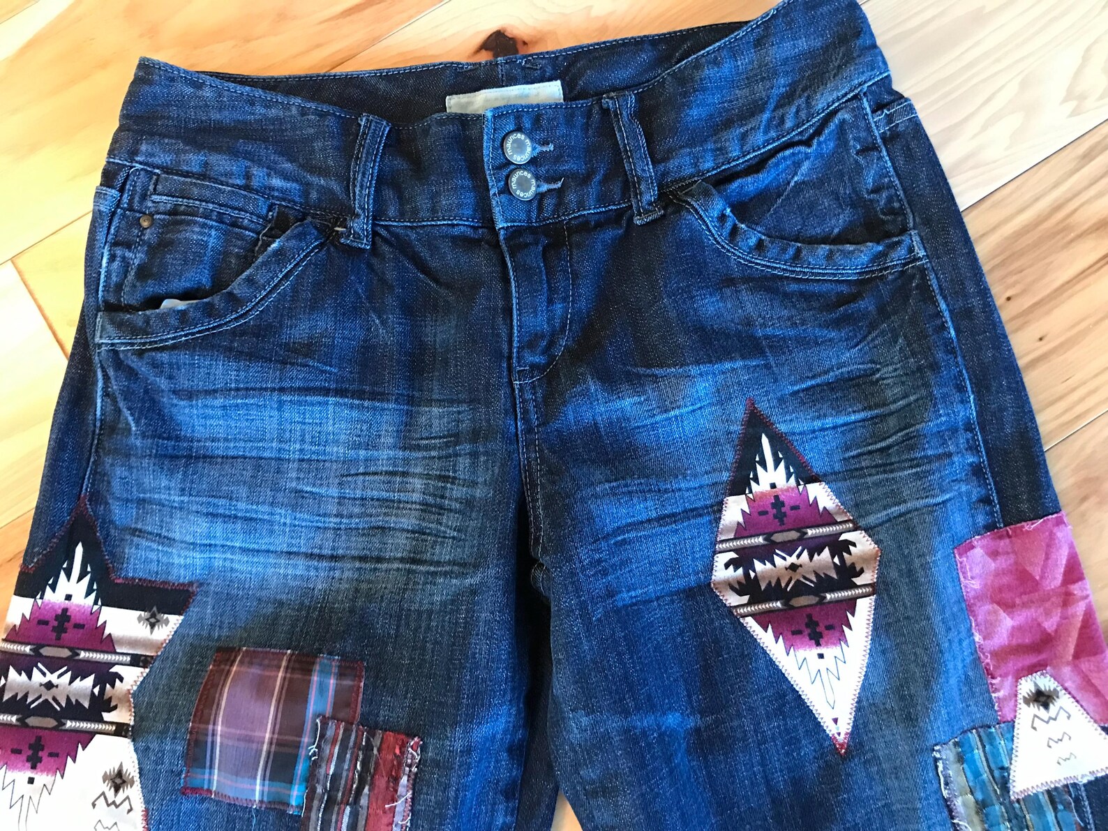Southwest Aztec Patch Jeans Women's Size 7/8, Upcycled Tribal Print ...