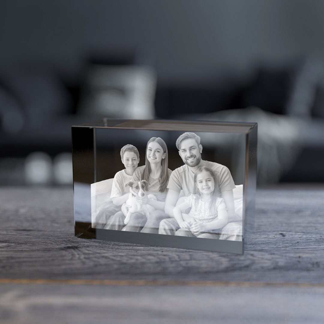 Personalized 3D Crystal Portrait | Custom Engraved Family Gift for ...