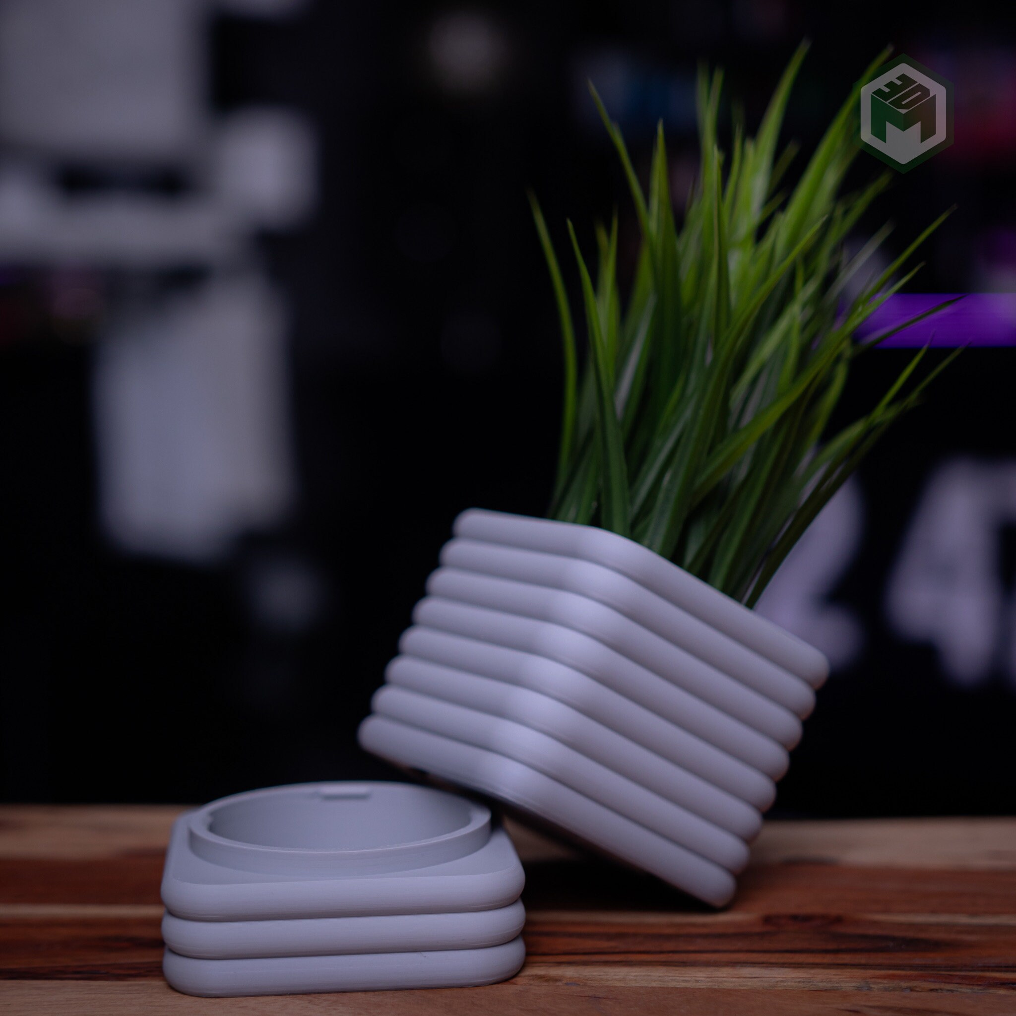 Square Poppy Planter With Twist-off Drip Tray - Etsy