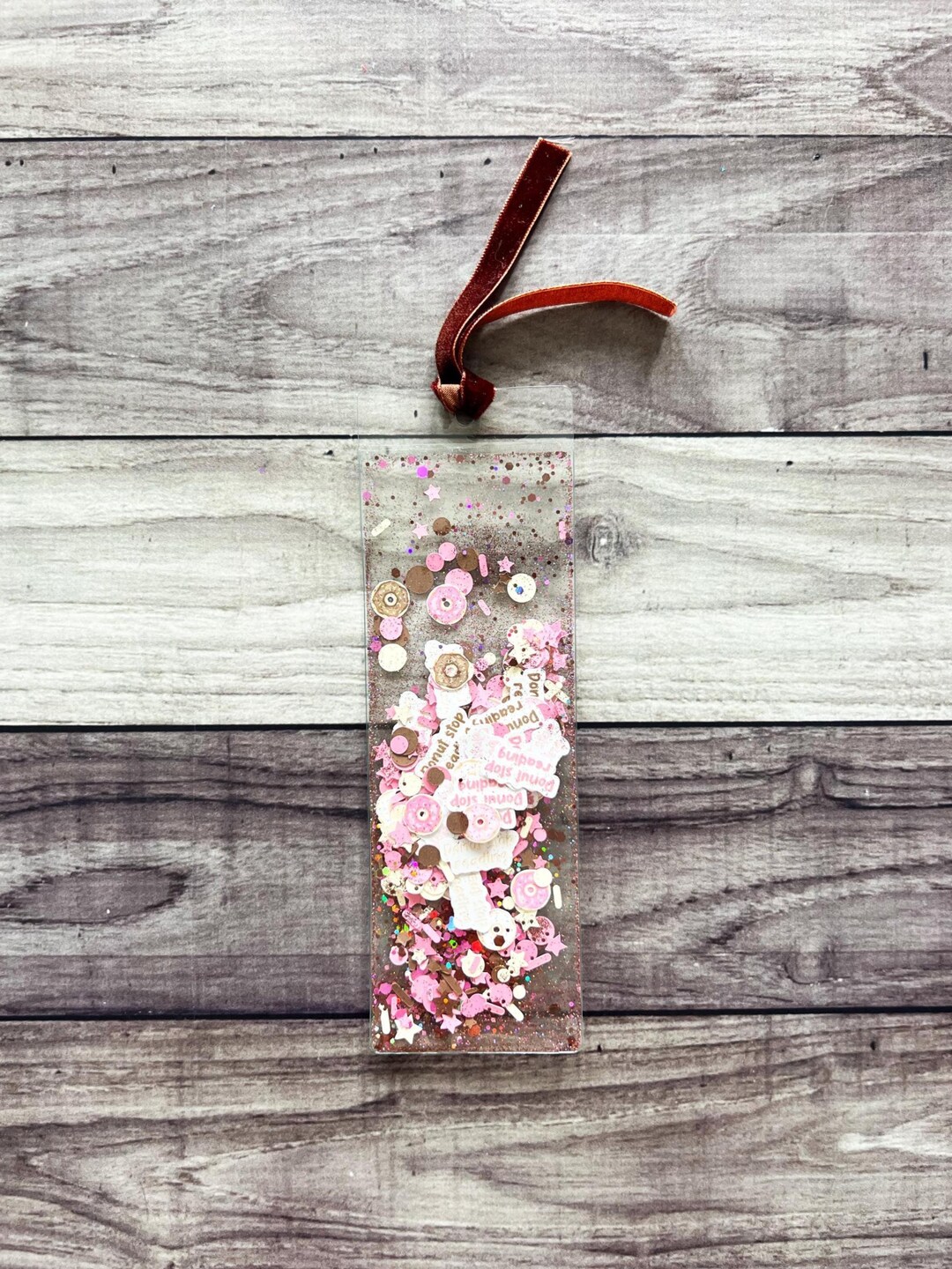 Donut Stop Reading Confetti Shaker Bookmark | Personalized Bookmark ...