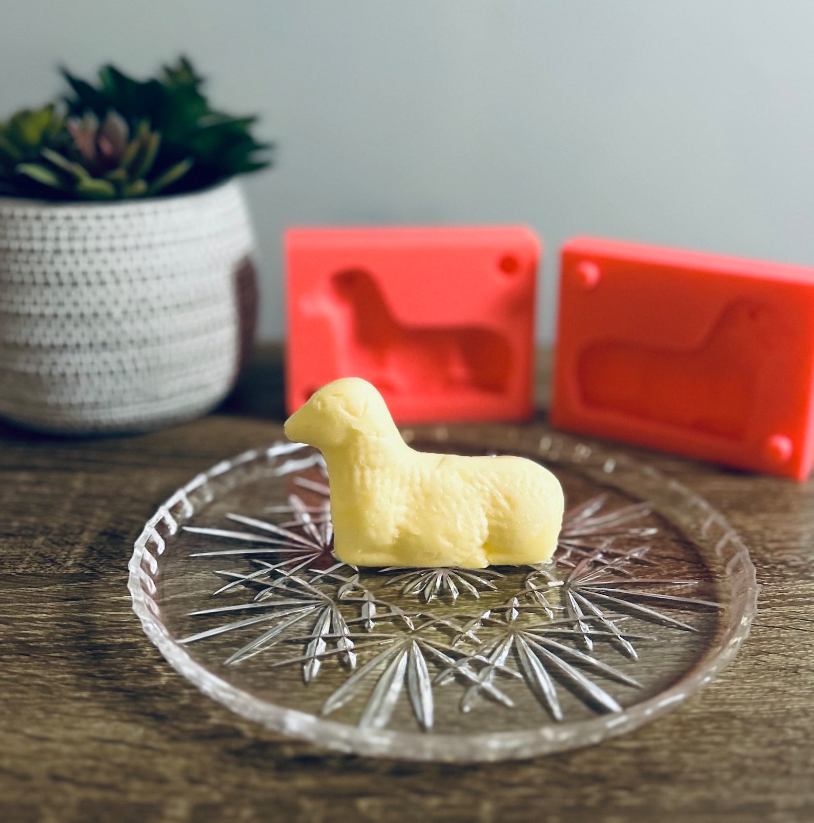 Easter Lamb Butter Mold – Create Adorable Holiday Table Centerpieces ...