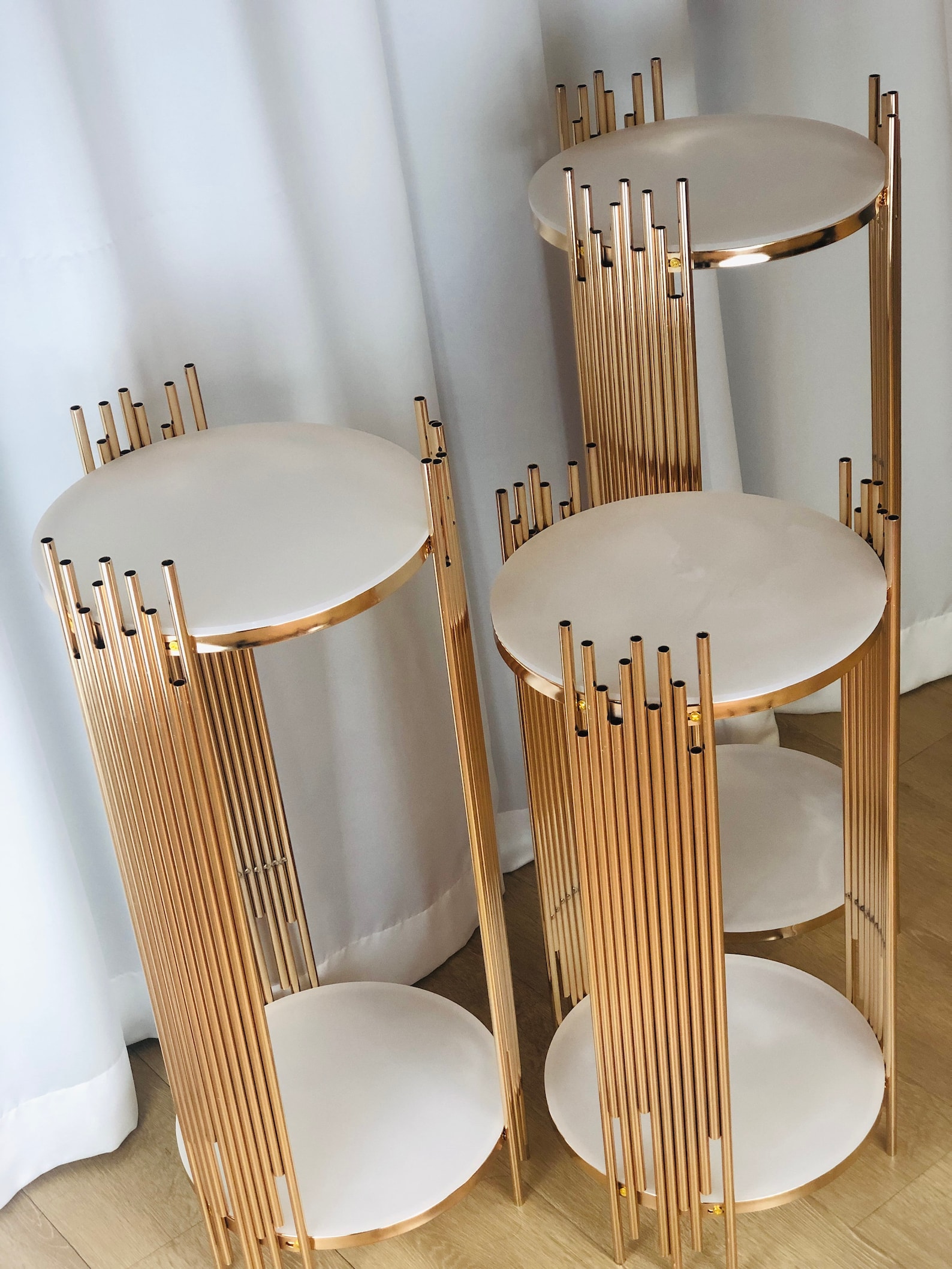 Set of 3 Pcs Plinths Gold Round Metal Plinths Wedding Backdrop Stand ...