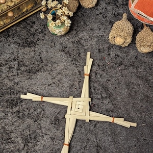 Handwoven Imbolc Brigid's Cross - Etsy