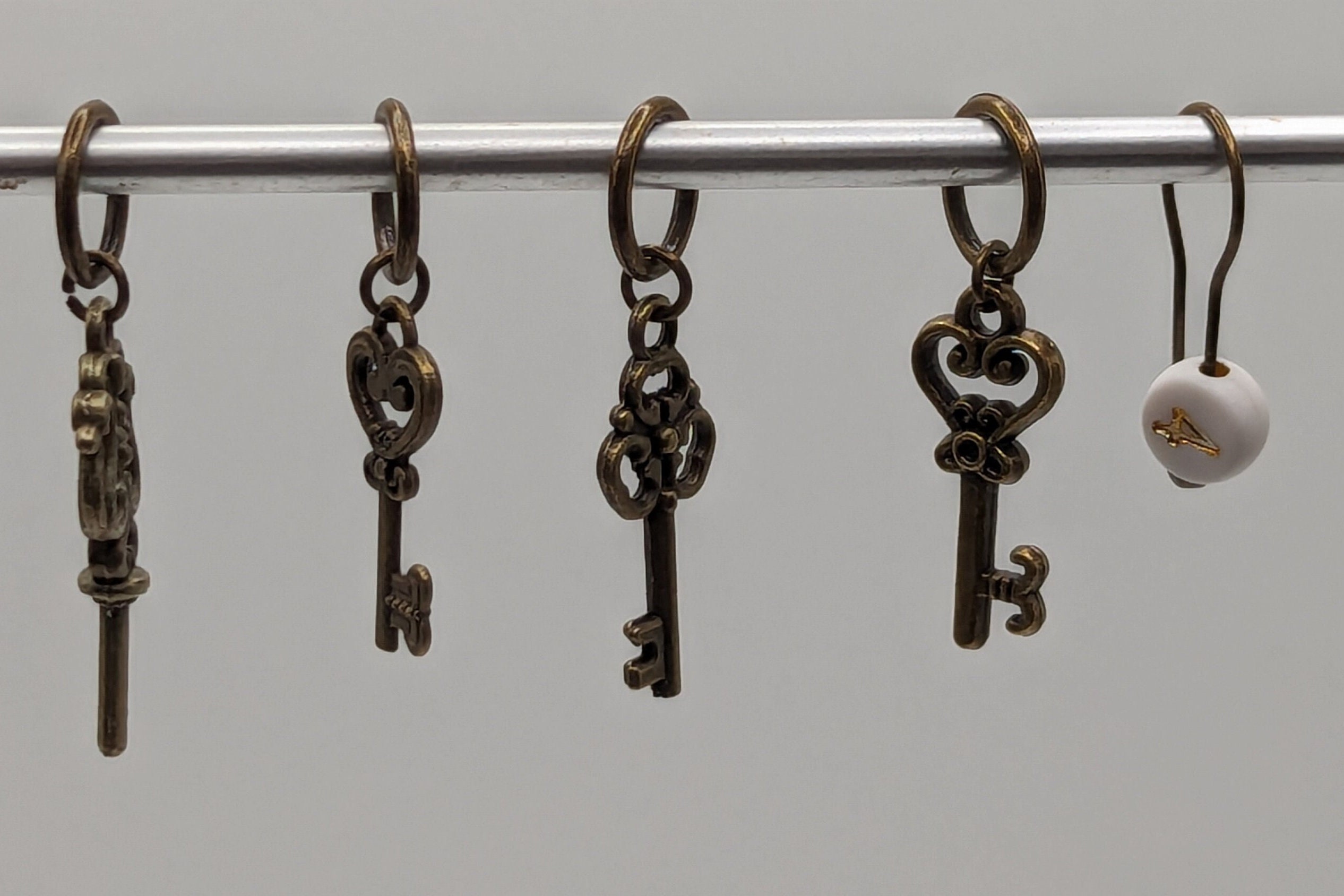Victorian Keys Sitch Marker, Set of Four - Etsy