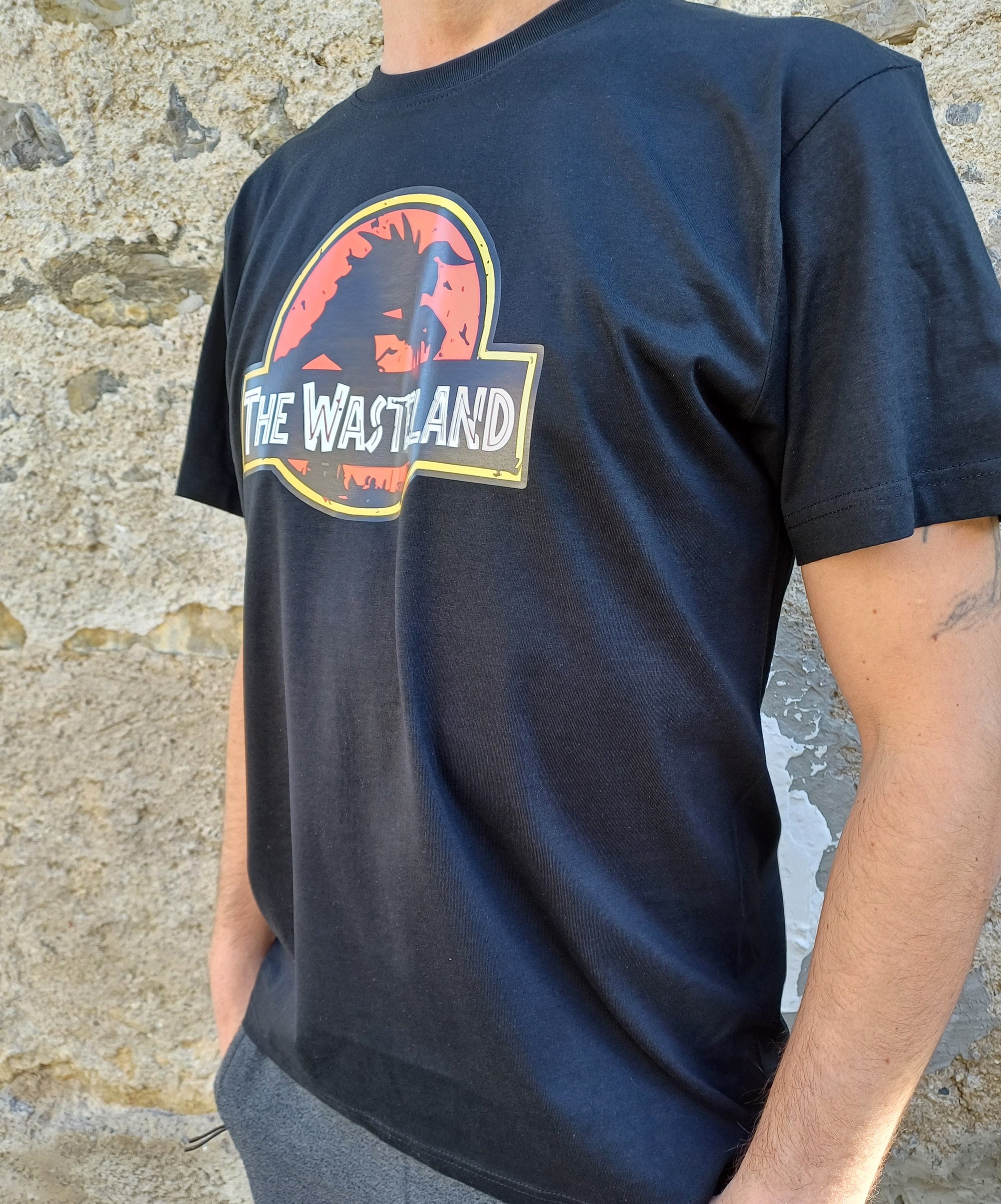 The Wasteland Deathclaw T-shirt - A Fallout Themed Graphic Tee ...