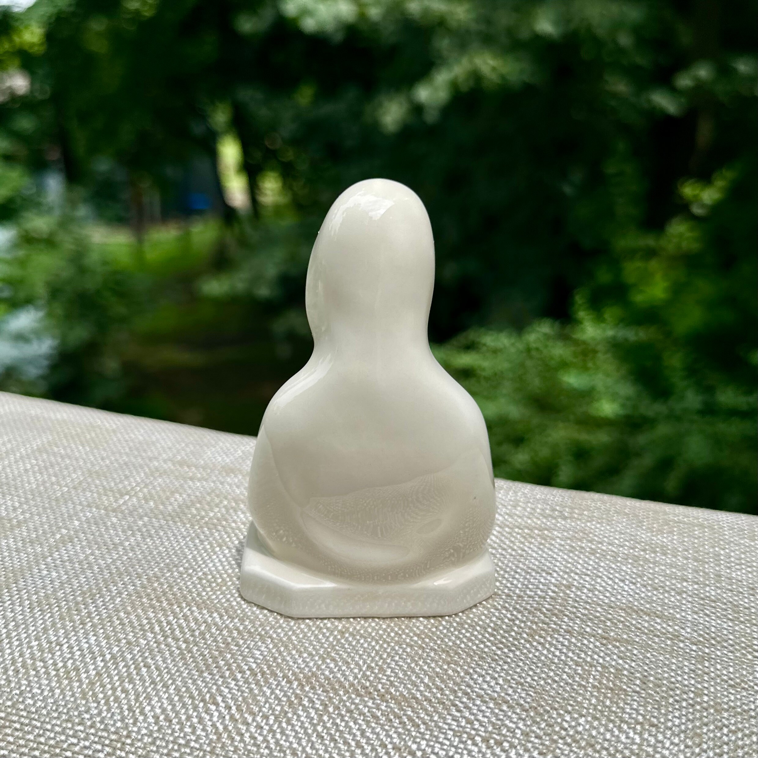 Mary Goebel Statue, Praying Hands, Catholic Porcelain Figurine, Madonna ...