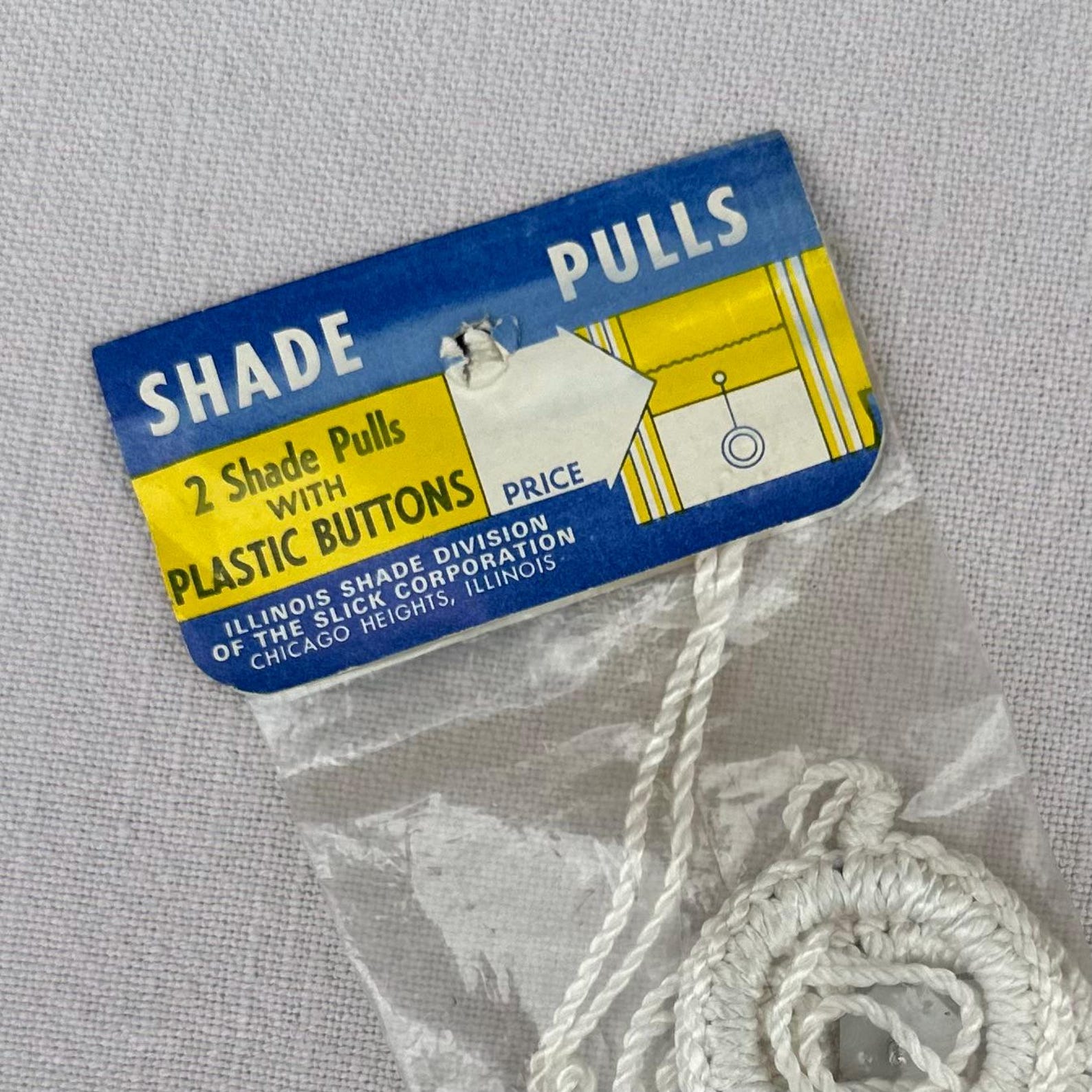 Vintage Shade Pulls for Window Set of 2 off White, Retro Window Decor ...
