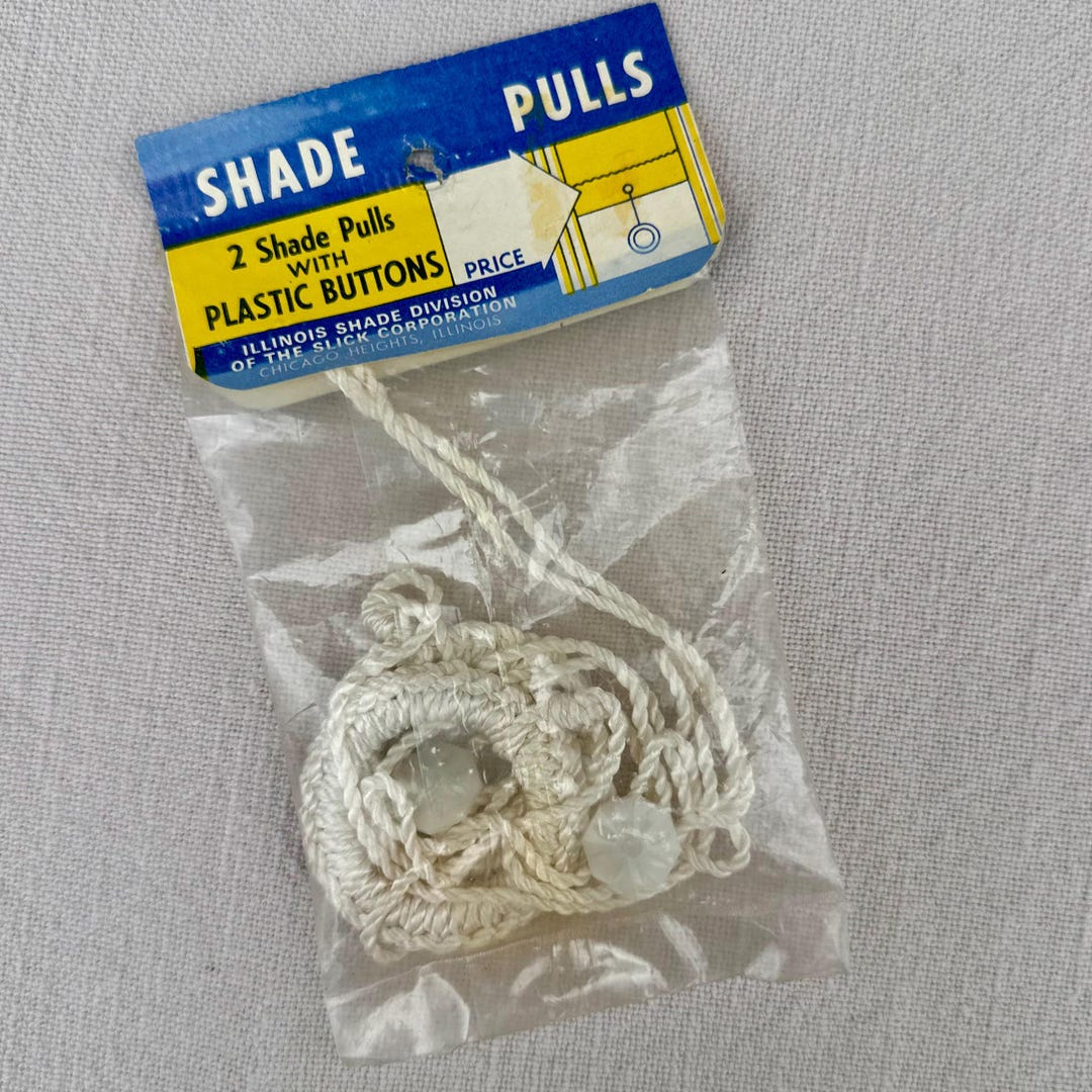 Vintage Shade Pulls for Window Set of 2 off White, Retro Window Decor ...