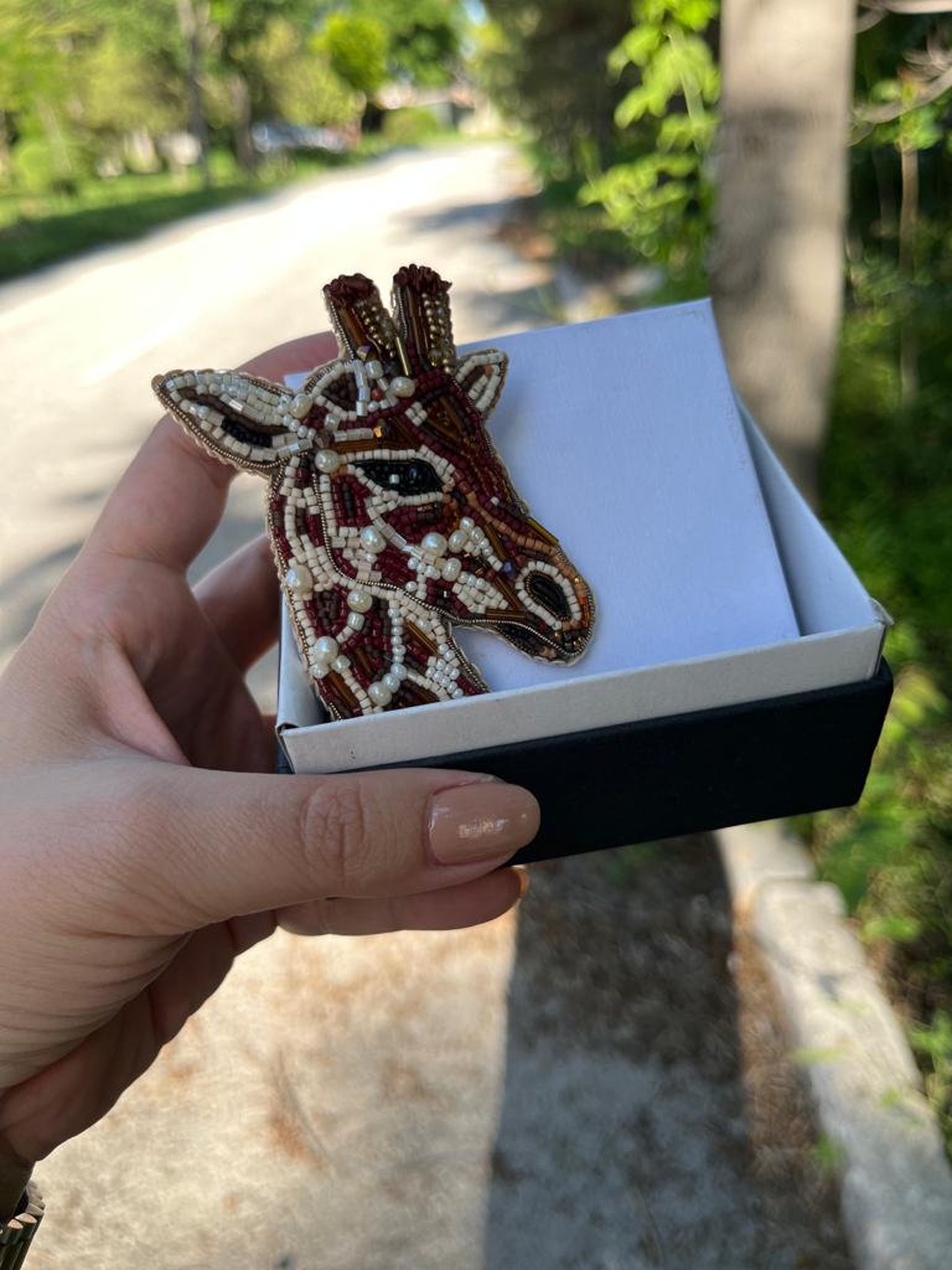 Handmade Giraffe Brooch, Embroidered Animal Brooch, Handcraft Giraffe ...