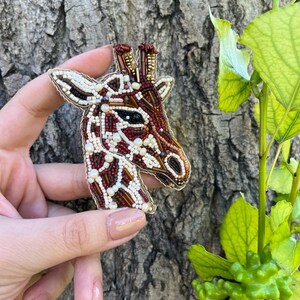 Handmade Giraffe Brooch, Embroidered Animal Brooch, Handcraft Giraffe ...