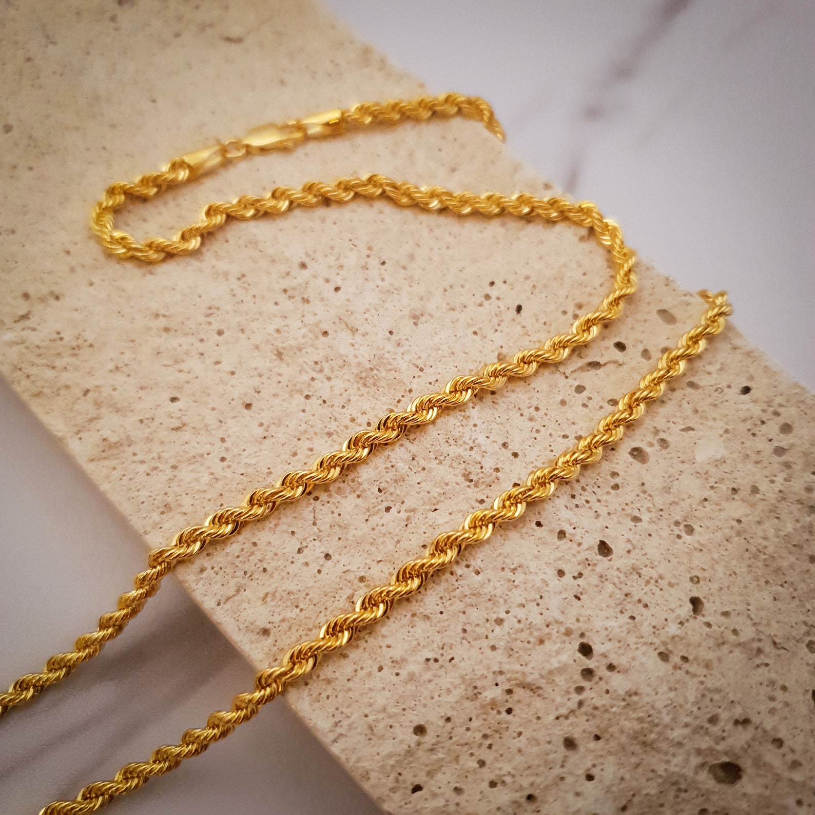 18K Solid Gold Rope Chain Necklace (2.3mm) - Etsy