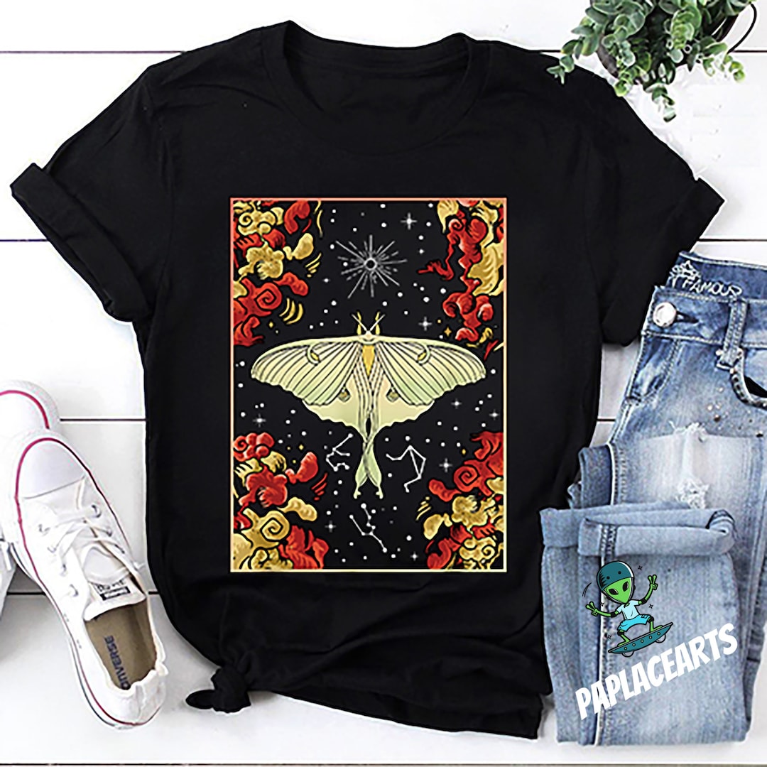 Luna Moth T-Shirt, Luna Moth Print Dark Aesthetic Design Shirt, Luna ...
